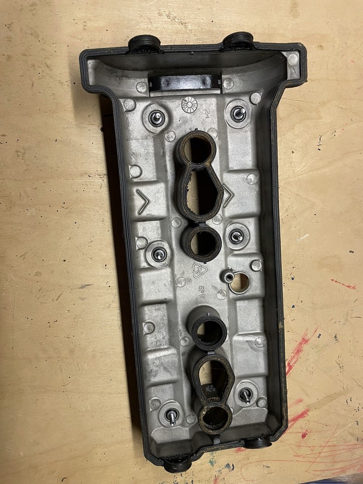 2002 Yamaha YZF R1 ENGINE TOP END CYLINDER HEAD VALVE COVER 02 | eBay