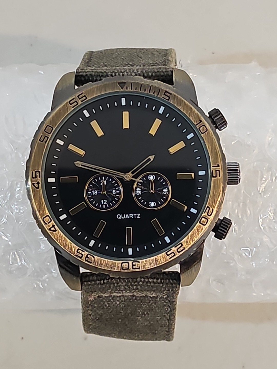 Accutime Watch Corp Men's Wrist Watch 8868WM 0916 NEW BATTERY!! | eBay