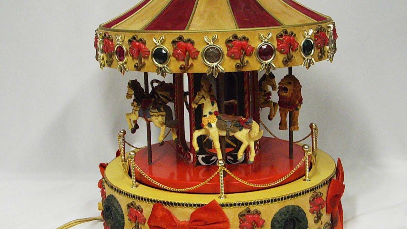 Vintage Christmas Carousel Music and Lights | eBay