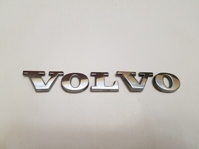 98 99 00 01 02 03 04 05 VOLVO C70 REAR GATE CHROME EMBLEM LOGO BADGE ...