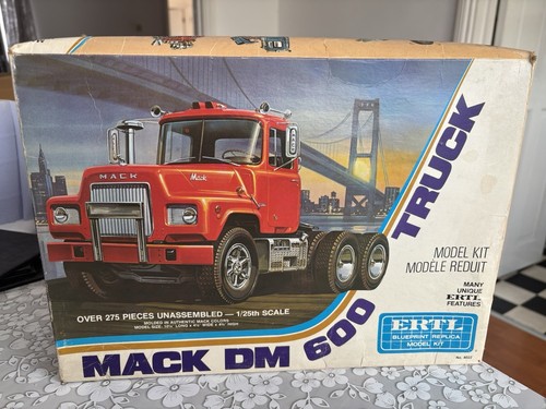 Vintage ERTL MACK DM-600 SEMI TRUCK 1.25 SCALE Model Kit | eBay UK