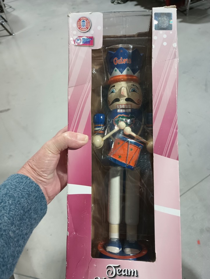 University Of Florida 14” Wooden Nutcracker Gators With Box | eBay