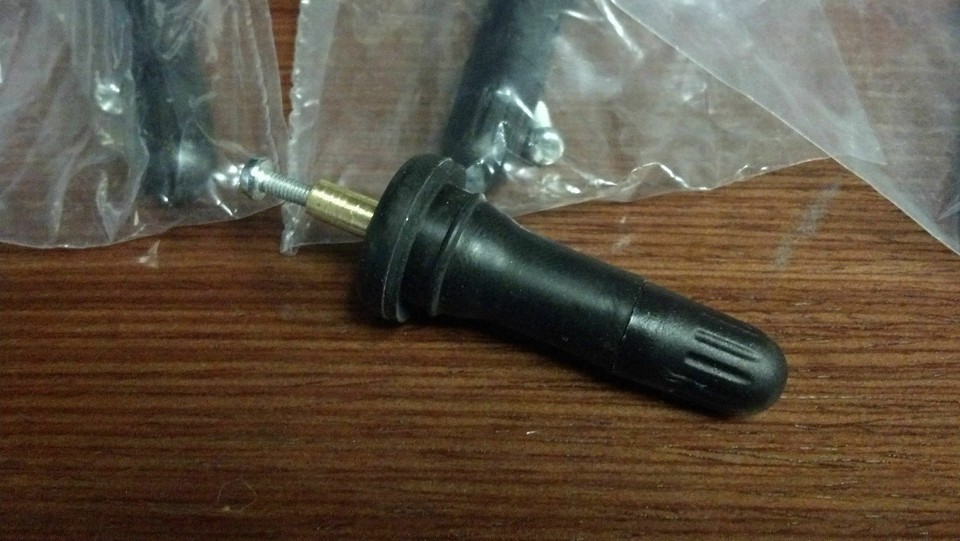 Tire Pressure Sensor Rebuild TPMS TPS Service Pack Kit Set Nut Valve ...