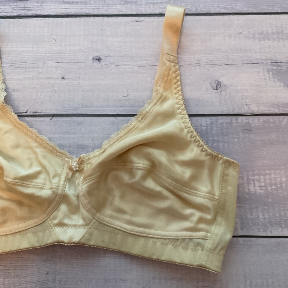 Nearly Me Mastectomy Bra Womens 34C Nude Beige Wireless #6302 | eBay