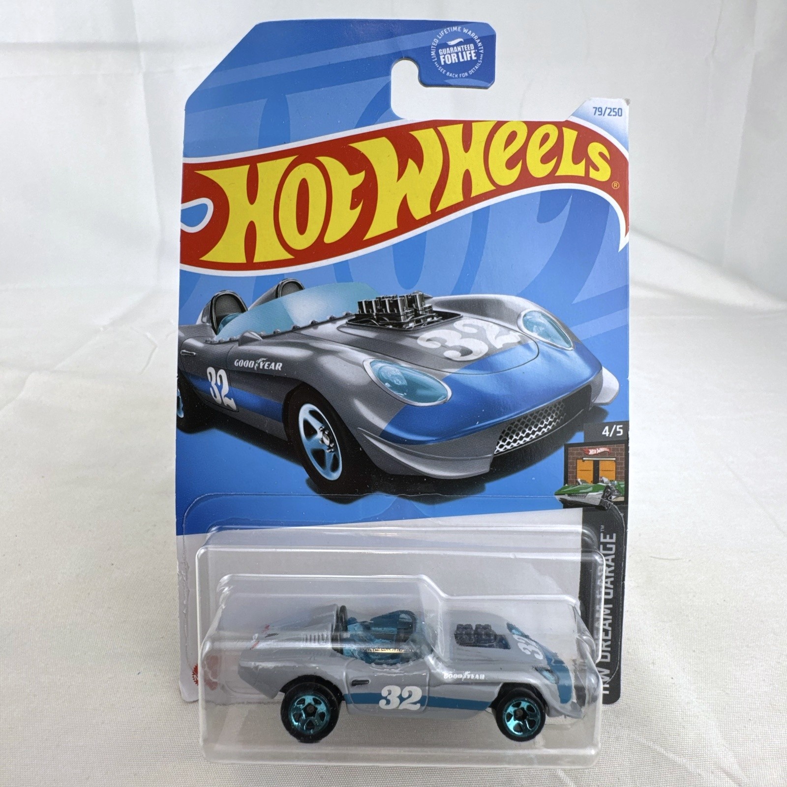 Hot Wheels Glory Chaser 164 Hw Dream Garage Silver Race Car Diecast 79 4781