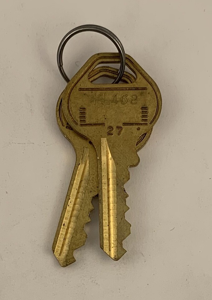 Pairs of Factory Cut Master Lock 27K M16 Keys for Padlocks | eBay