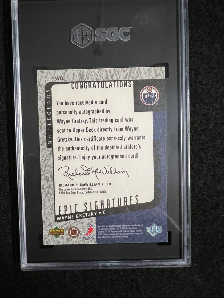 2000-01 U.D. Hockey Legends #WG Epic Signatures Wayne Gretzky SGC 10/9 ...