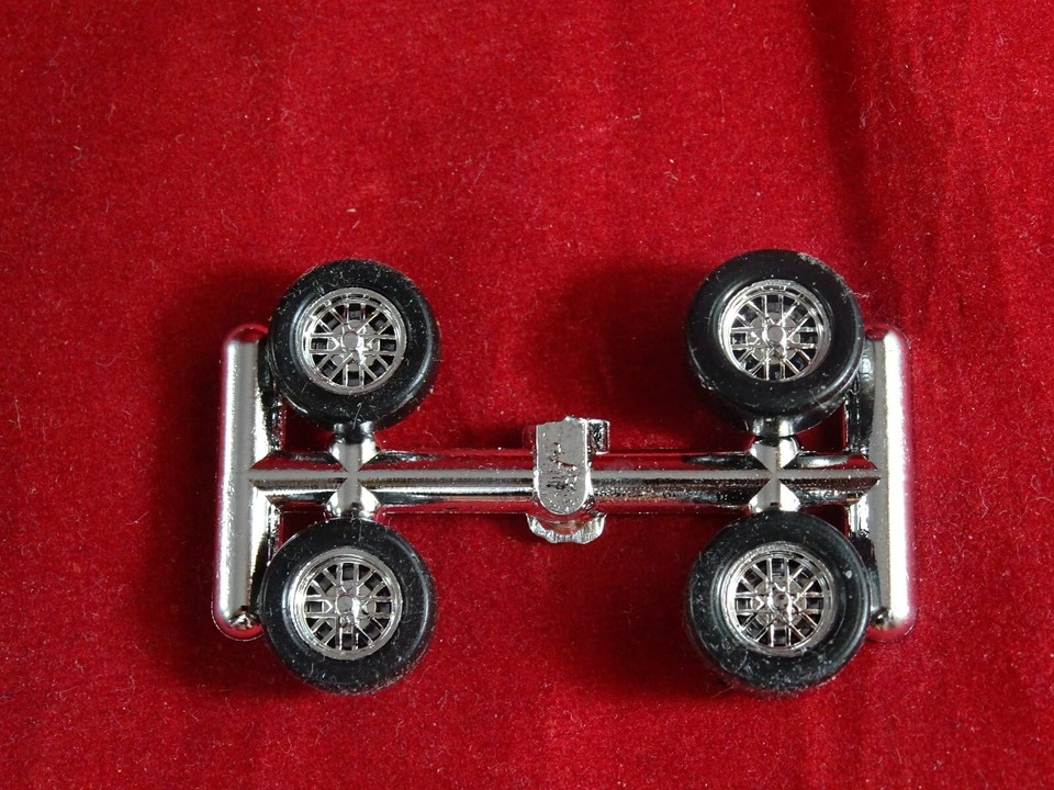 (1) Set RRR BULLET (1) Set WIRE CHROME WHEELS AND TIRES AURORA T-JET ...