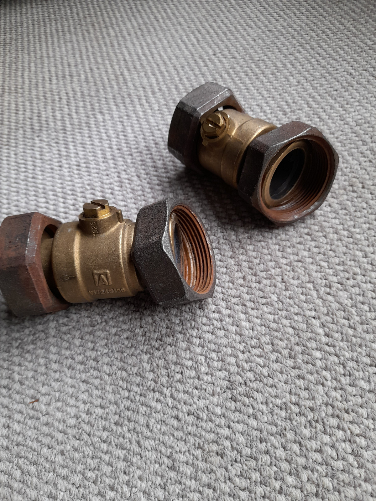 Messing+Armaturen+Viessmann+Kesselanschlusst%C3%BCck+mit+Kugelhahn+DN25 ...