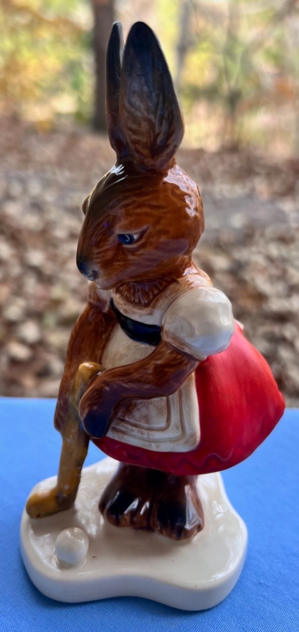 Vintage Goebel Bavarian Sporting Bunny Rabbit Elsa Golfing Figurine ...