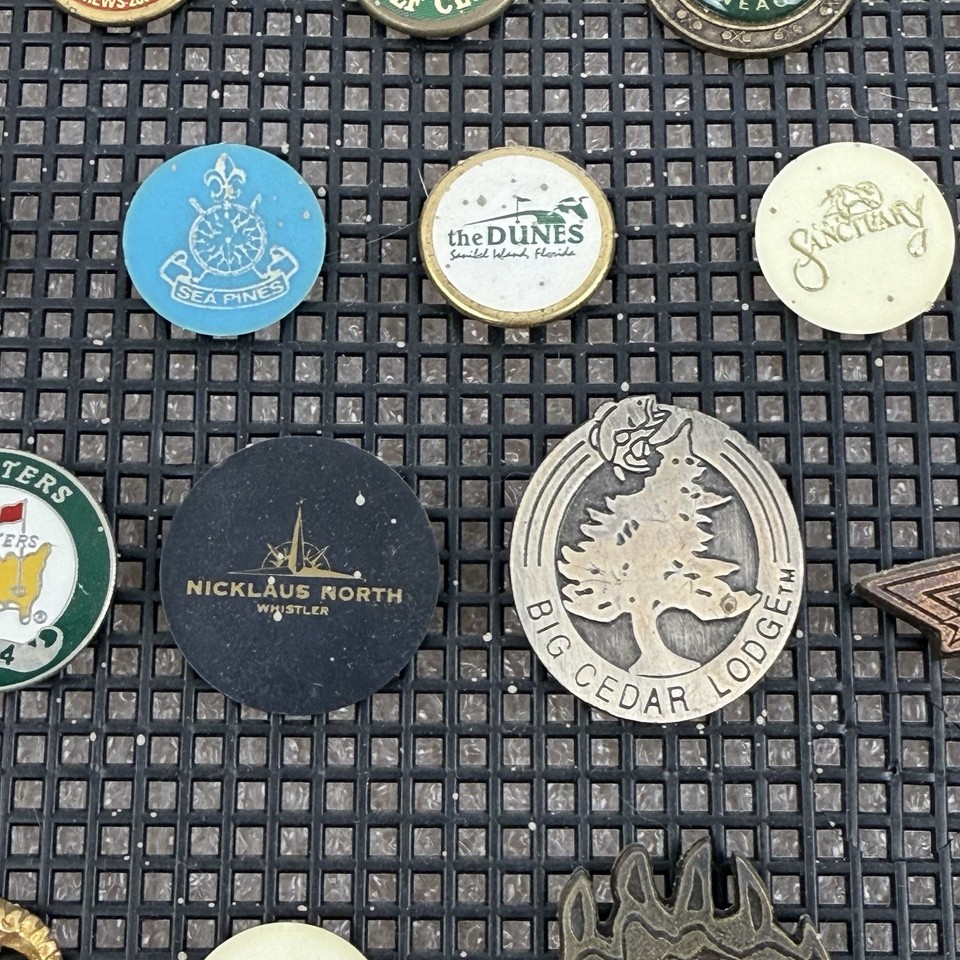 Vintage Golf Ball Marker Lapel Pin Display Lot Of 74 Masters US Open Deuce Dunes | eBay
