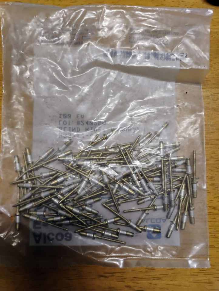 100 HuckMax HR3214-4-02 Flush Head Alum Nominal Blind Rivet- CherryMax ...