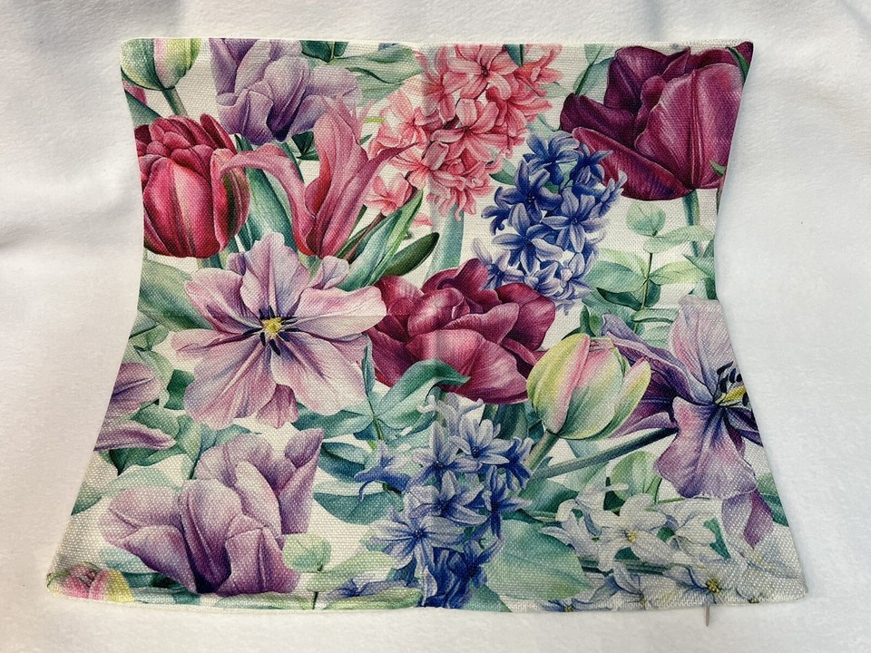 Tulip Mixed Spring Garden Floral Spring Throw Pillow Cover Holiday Home ...