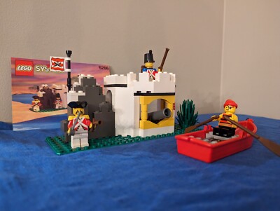 Vintage (1993) LEGO Pirates - Imperial Guards set 6266 Cannon Cove ...