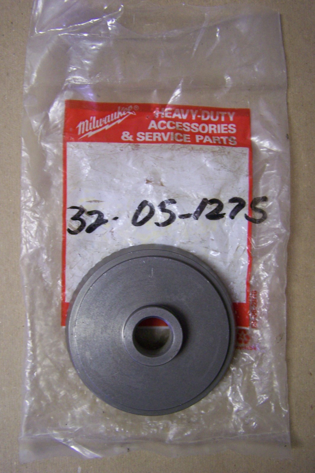 Milwaukee 32-05-1275 Spiral Bevel Gear for 6072 & 6072-6 9" Sander, New ...