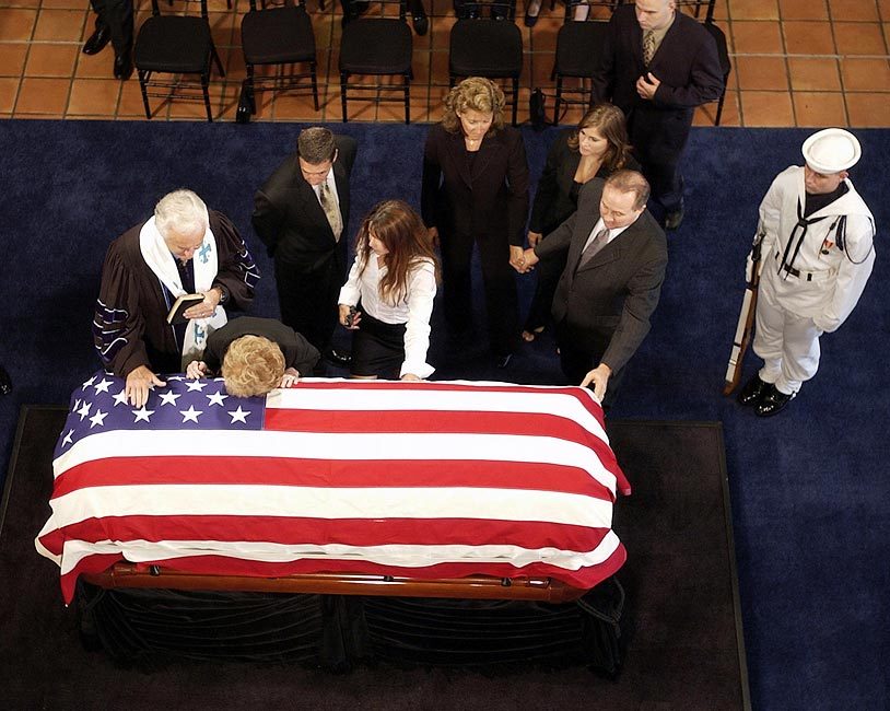 Nancy Reagans Casket