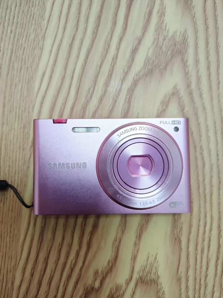 Samsung MV900f 16.0 MP 5xOptical Zoom Flip-out Vlog Camera 90%new ...