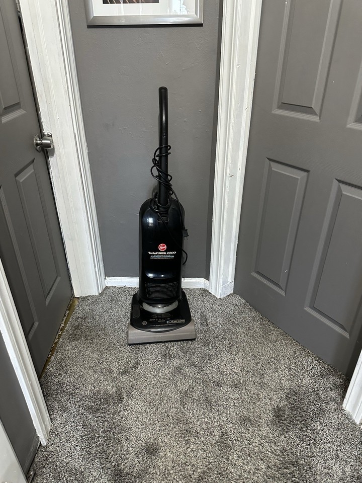Hoover Turbo Power 2000 Self Propelled WindTunnel Vacuum U5135-900 ...