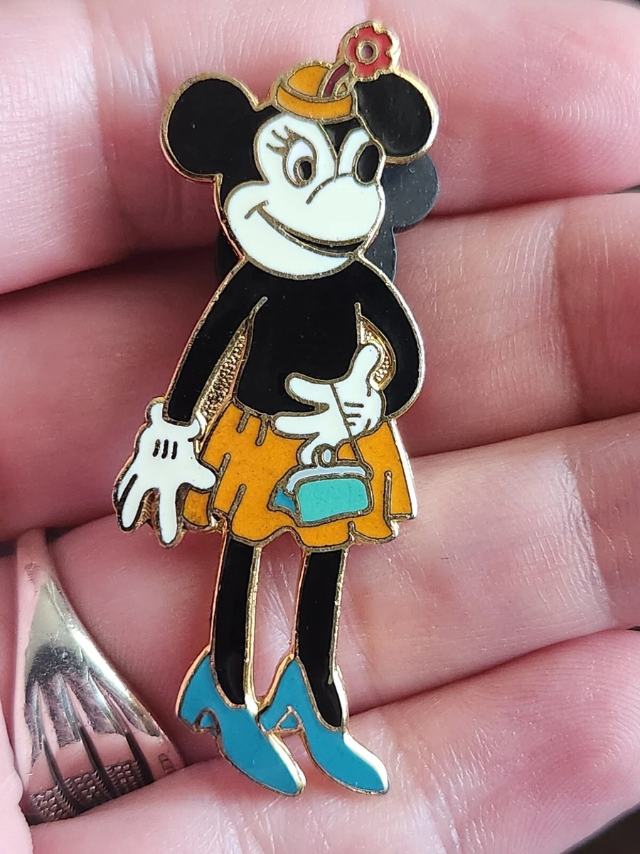 Old Fashioned Minnie Mouse Cartoon