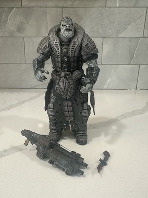 NECA Gears of War General Raam Toys R Us TRU Exclusive Figure Complete ...
