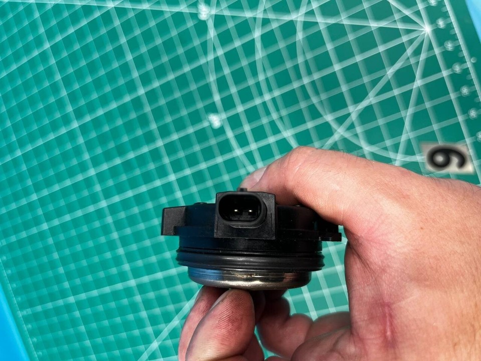 2016-24 Mini Cooper CLUBMAN OEM Vanos Actuator Solenoid Valve 7614288 ...