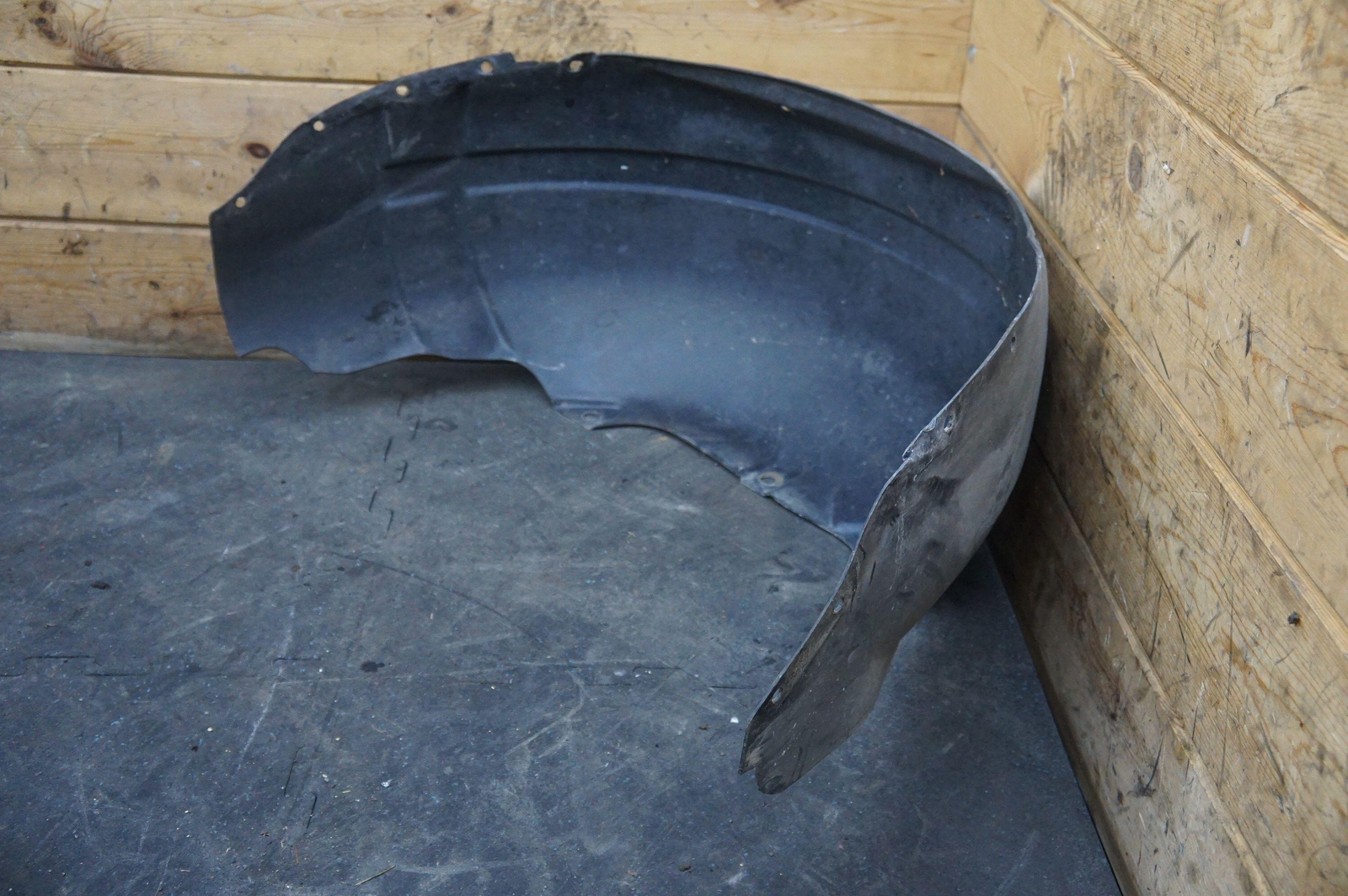 Rear Right Inner Quarter Fender Wheelhouse Liner OEM Corvette C4 Zr1 ...
