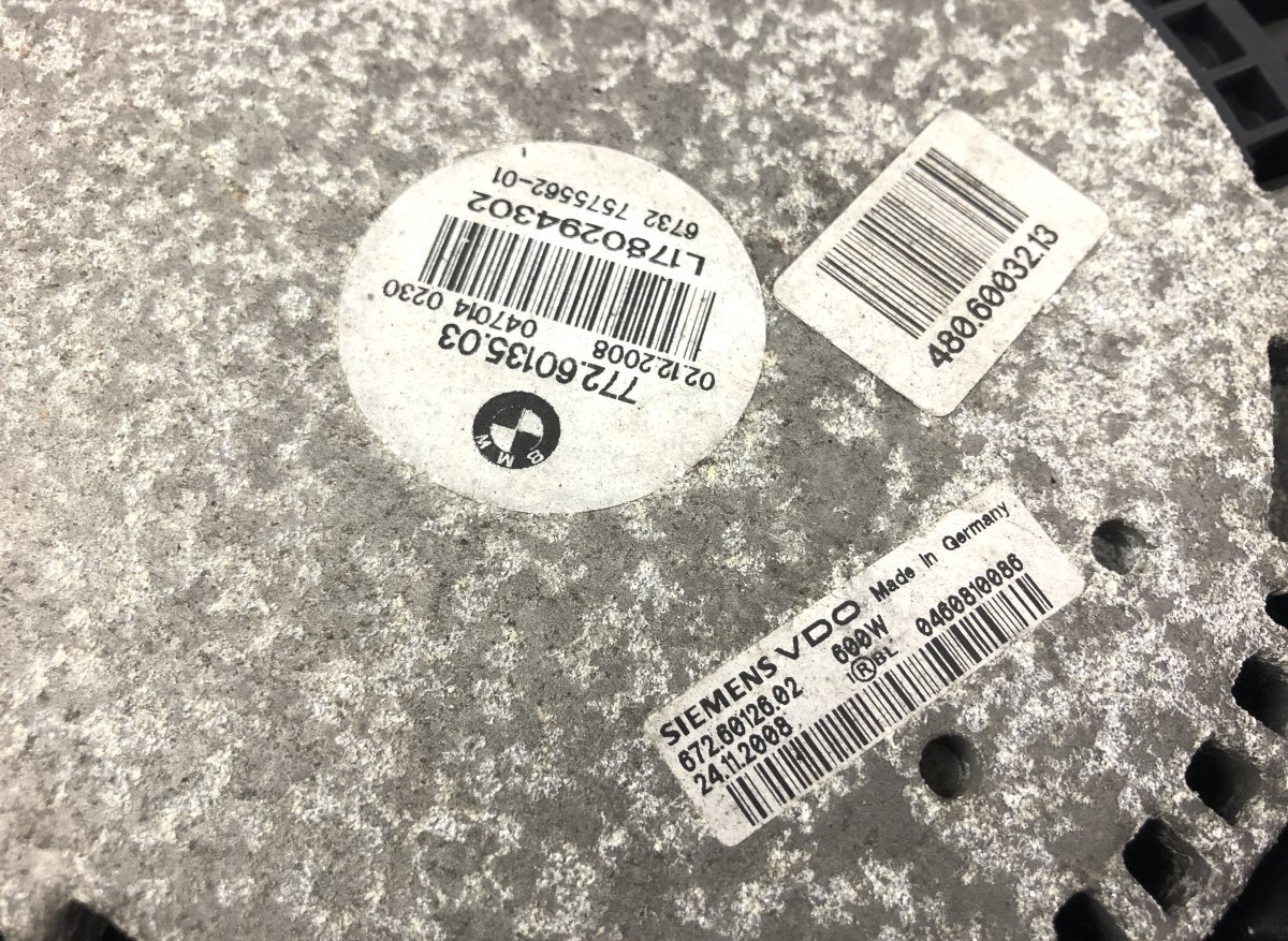 BMW 7 (F01, F02) VA2188938 Radiateur Fan Électrique 8509741 7594610 ...