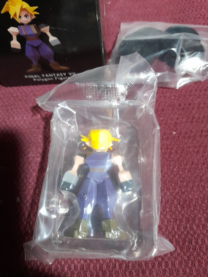 Final Fantasy VII FF7 Cloud Strife Polygon Figure Mini Square Enix ...