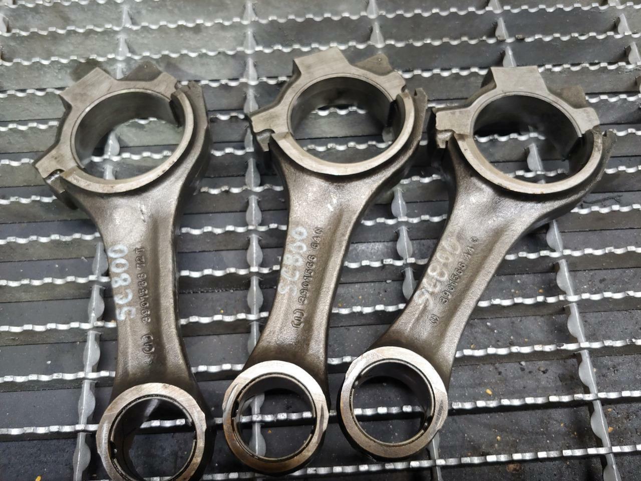 1993 Cummins 6BT 5.9L 12 Valve Diesel Engine Connecting Rod Part ...