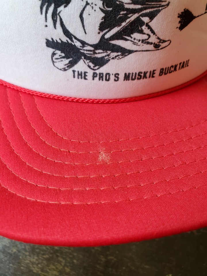 Vintage Buchertail Bucktail Muskie Fishing Red SnapBack Foam Mesh Hat ...