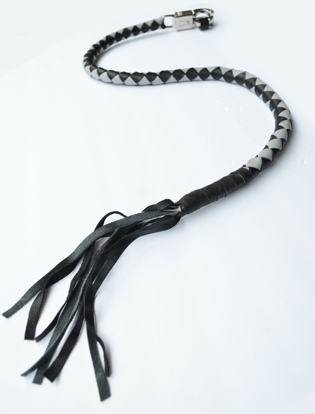 Genuine Leather Motorcycle Whip Get Back whip with Tassels 41" BLACK ...