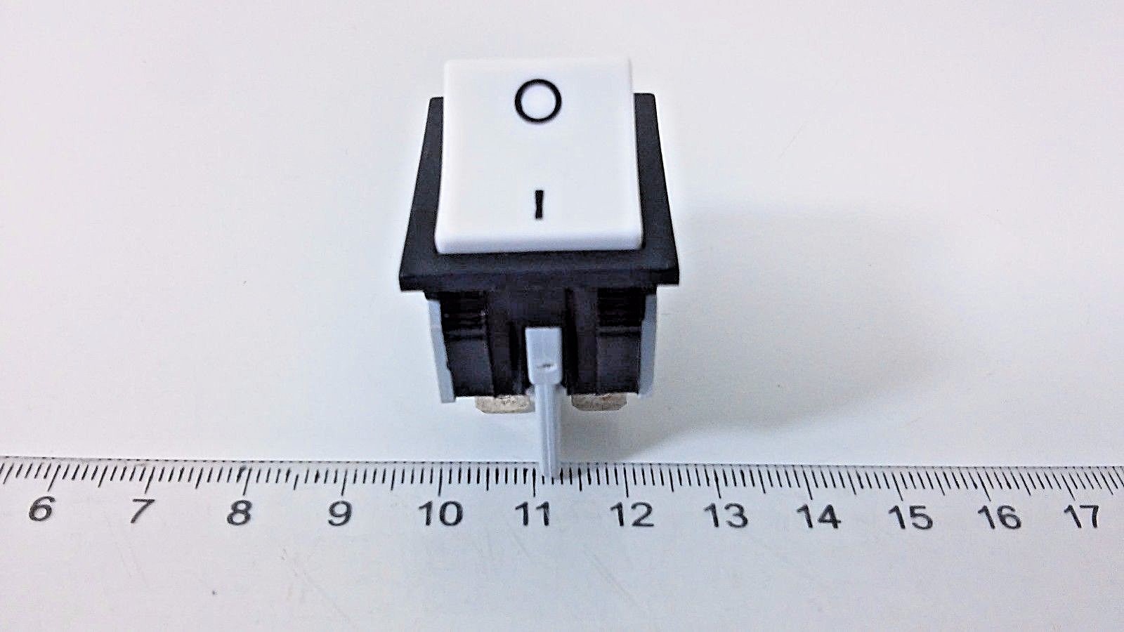 1 Pcs APEM Switch Toggle ON/OFF Rocker Circuit 16A 250V AC T85*/55* 10 ...