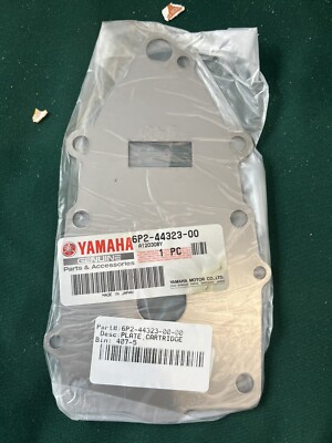 Yamaha Water Pump Base Plate 6P2-44323-00(23-A7) | eBay