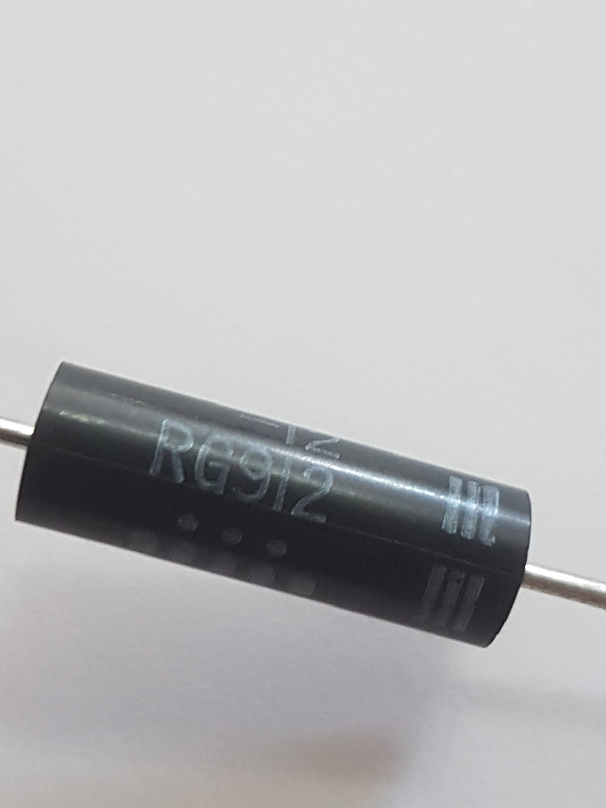 Diode haute tension hvr-1x3 micro onde hvm12 t4512 12kv 0.35a 12000v ...