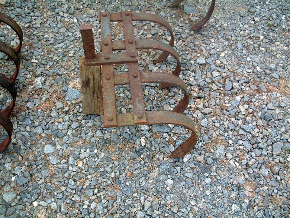 Small all Purpose Spring Plow, heavy duty, small Tractor/4 Wheeler 18 ...