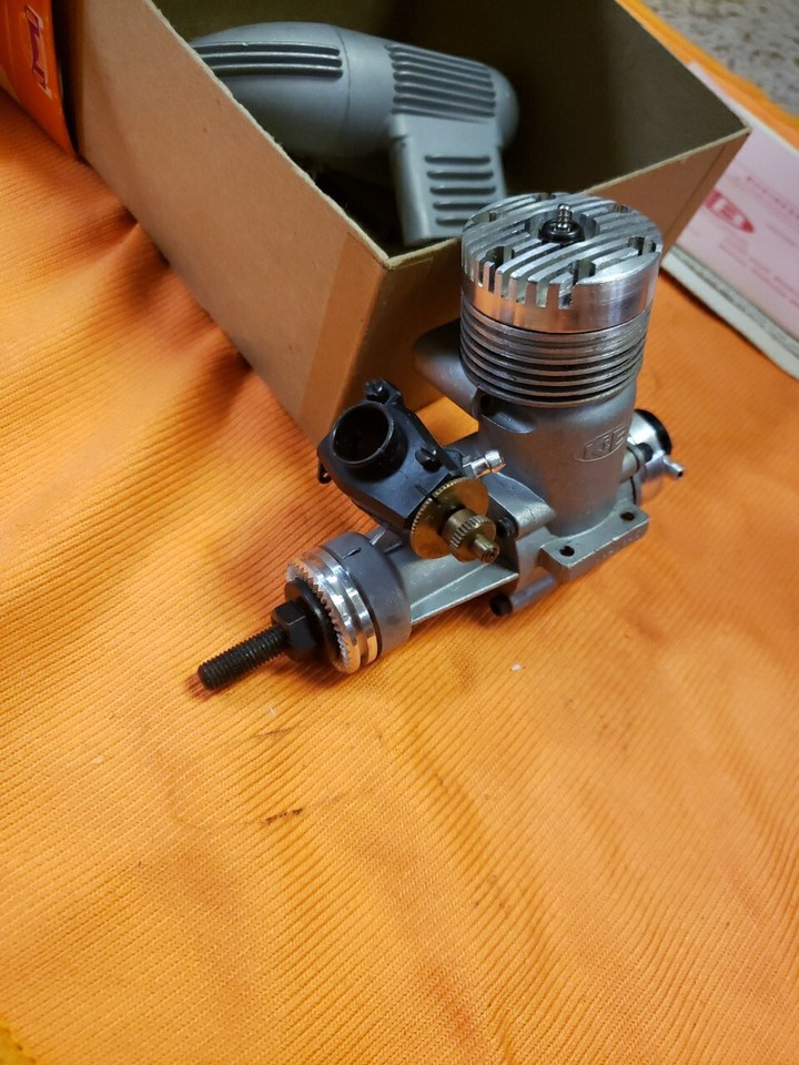 K&B engine - k&b 40 Front Rotor RC W/perry Pump And Carb - New! Part no ...