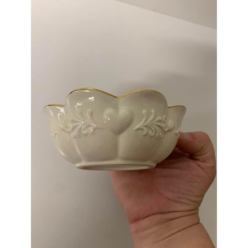 Lenox Ivory And Gold Heart Collection 4 inch Scalloped Bowl | eBay