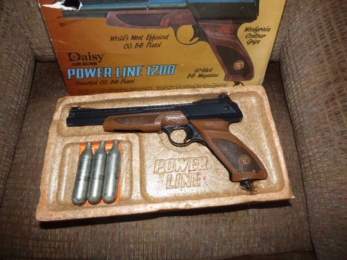 Daisy Power Line 1200 CO₂ BB Pistol W/ORIGINAL BOX & CO2 CARTRIDGES ...