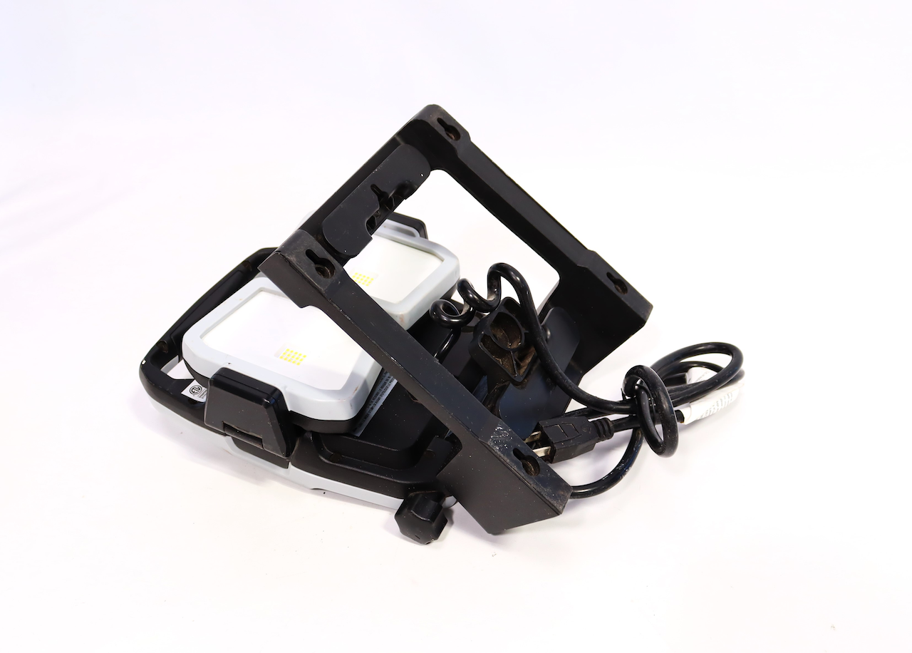 Porter Cable Triple Head Folding Work Light 5000 Lumens 845473079005 | eBay