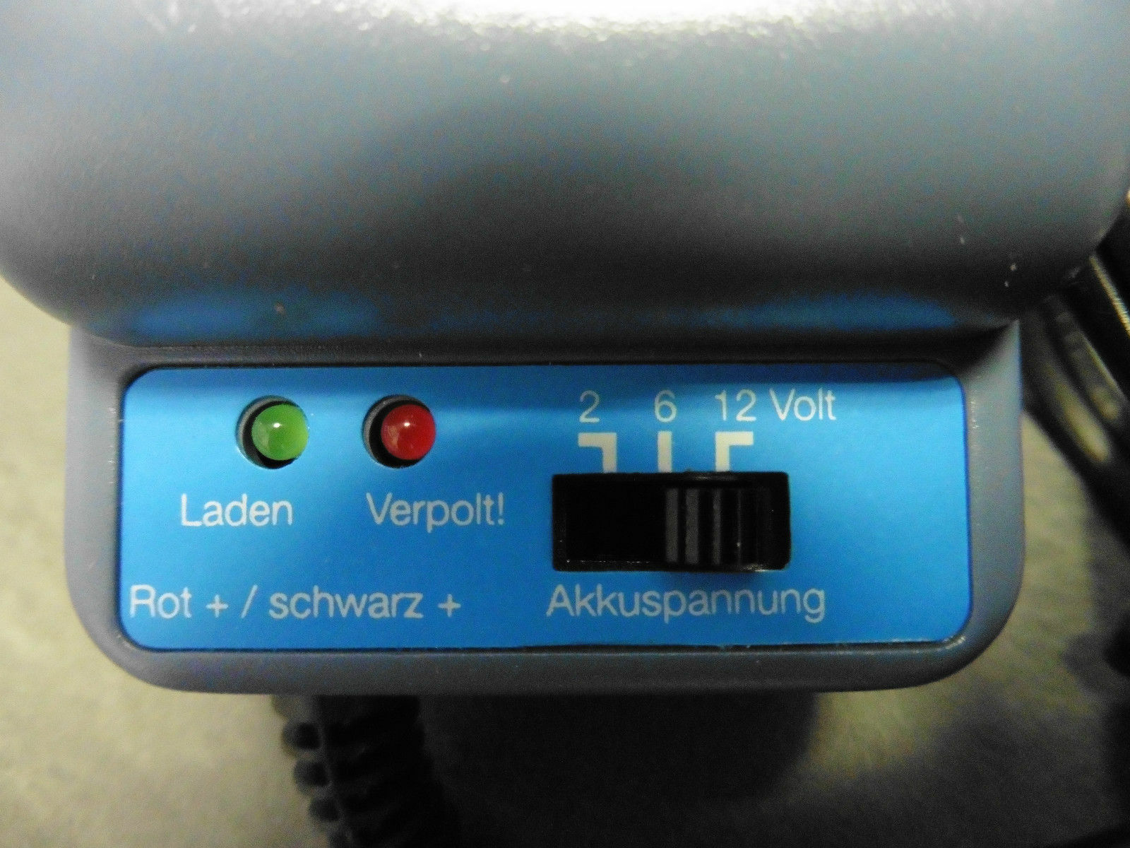 Ladegerät für Rasentraktor Mäher Traktor Elektrostart Batterie 6 12 V ...