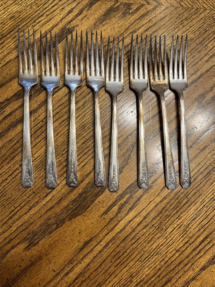 VTG Community “The Finest Silverplate” & 1847 Rogers Bros 62pc ...