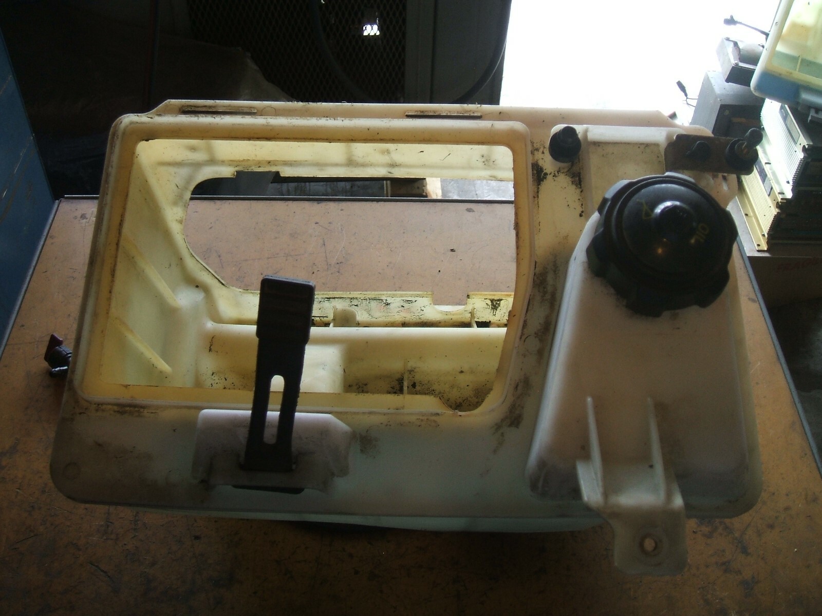 2002 Polaris XCSP 600 Air Silencer Assy. W/Oil Cap and Strap, P/N ...