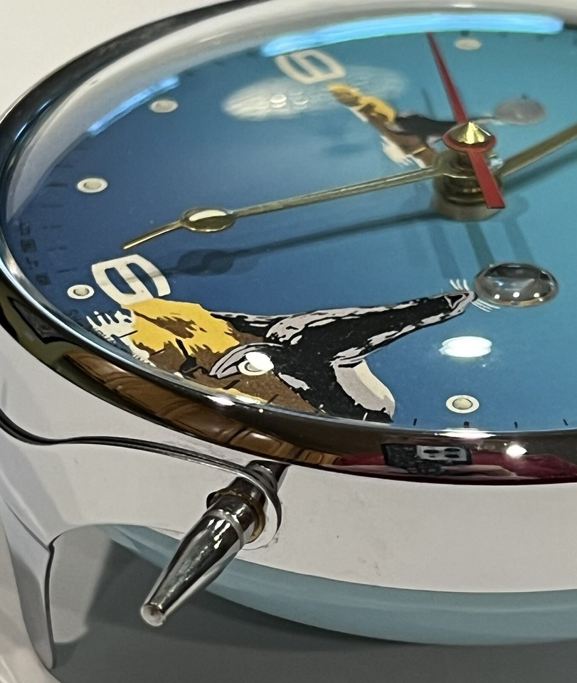 Vintage Shanghai China Diamond Animated Seal Alarm Clock Ball Circus ...