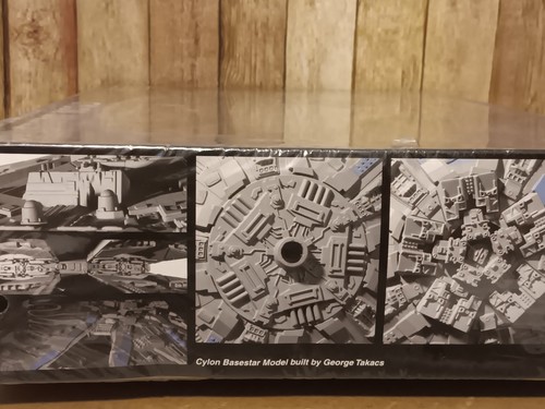 Revell Battlestar Galactica CYLON BASESTAR MODEL 30th Anniversary 1: ...