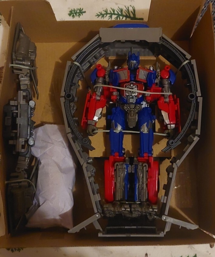 Hasbro Transformers Studio Series 44 Leader Class Optimus Prime ...