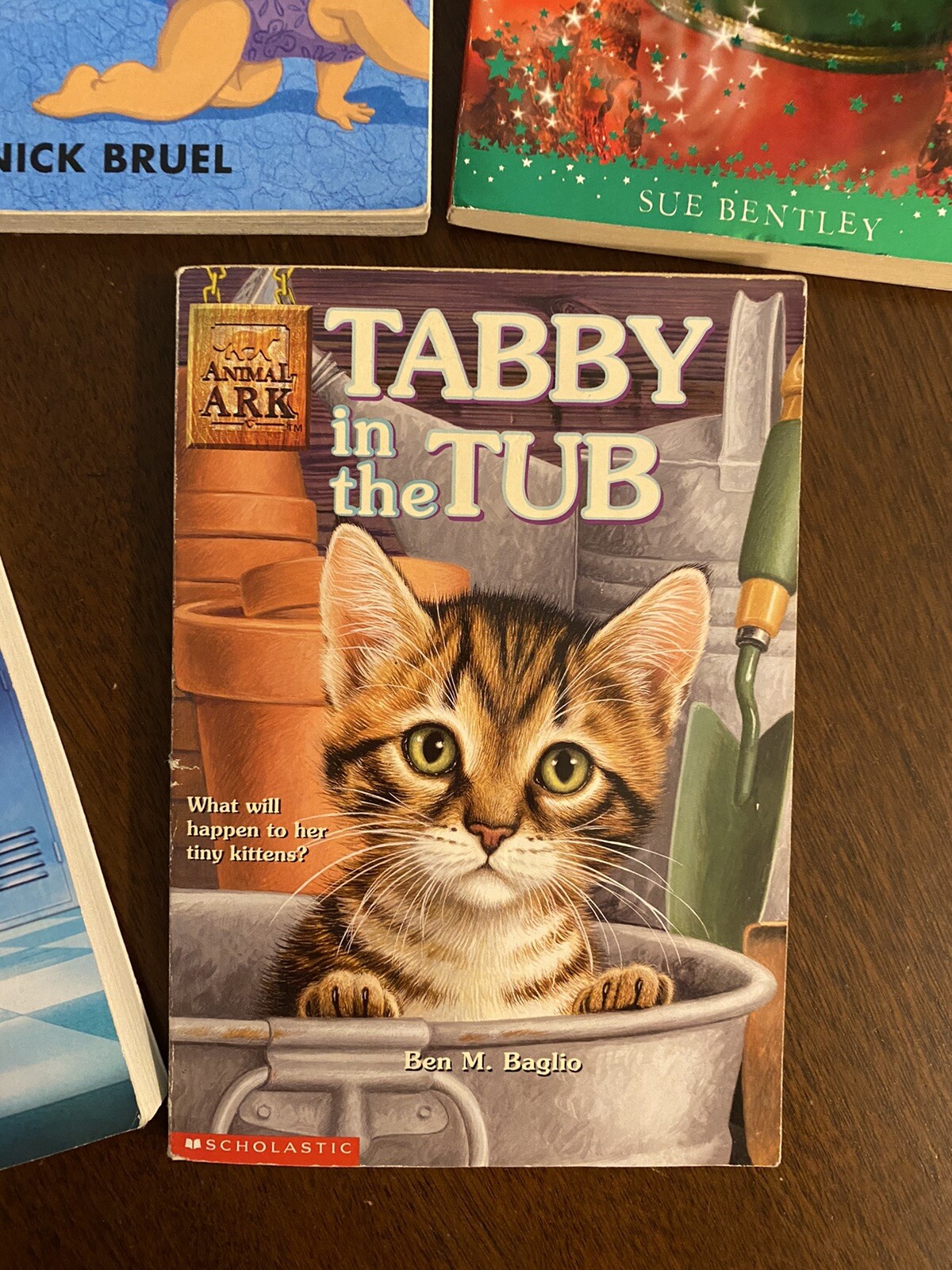 Lot Of 5 Children's Cat Kitten Chapter Books- Bad Kitty , Dr Kitty Cat ...