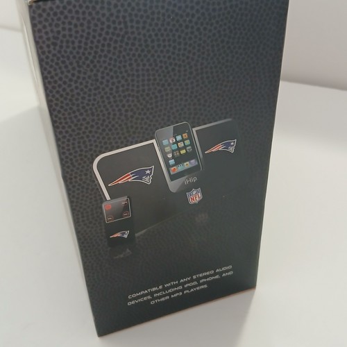 NEW IHIP NFL PATRIOTS PORTABLE IDOCK STEREO SYSTEM W/ WIRELESS REMOTE ...