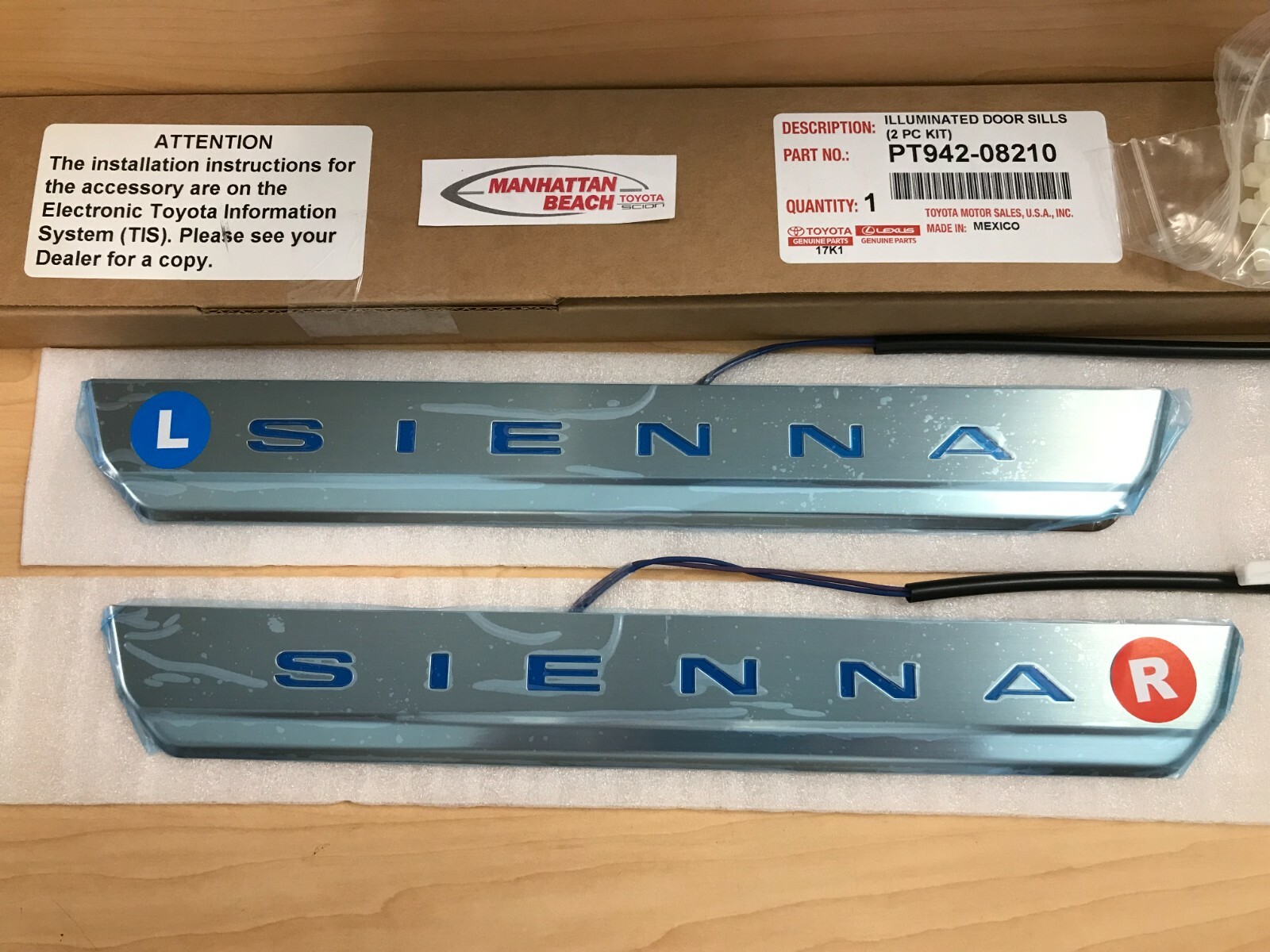 OEM 2021-2026 TOYOTA SIENNA Illuminated DOOR SILL KIT PT942-08210 | eBay