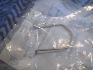 NOS FORD HARDWARE CLIP PART NUMBER BC3Z-8B365-CA NEW | eBay