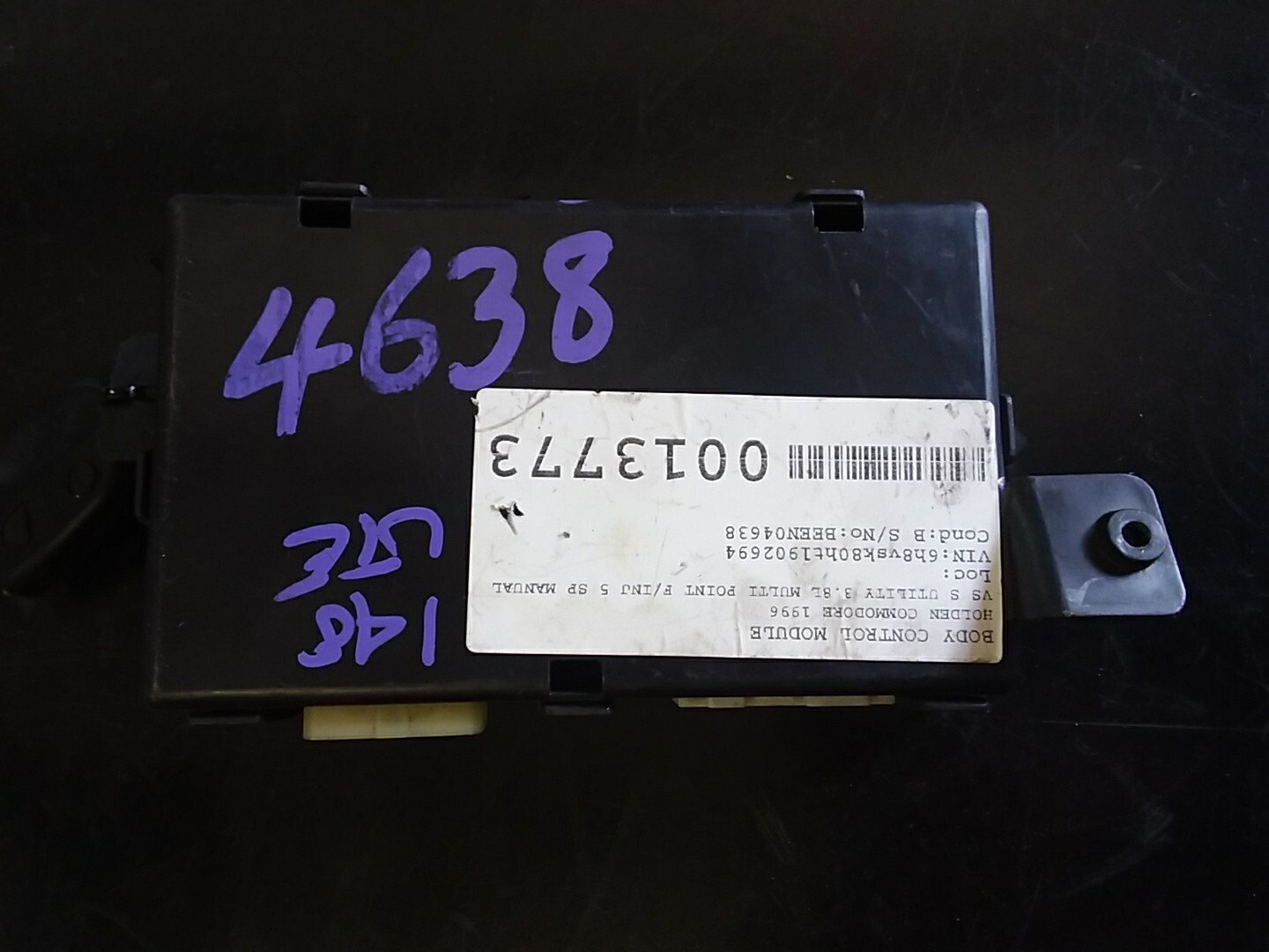 HOLDEN COMMODORE VS UTE BCM BODY CONTROL MODULE 92049 148 UTE WITH KEY ...